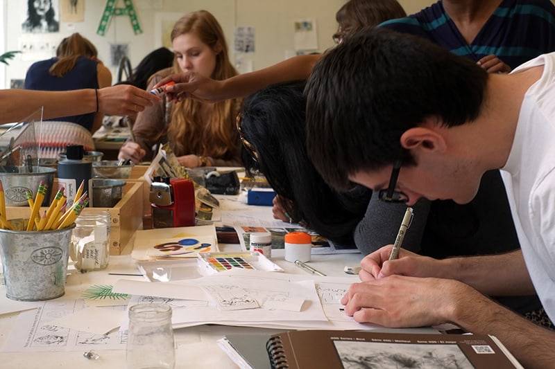 The Columns » From Art to Finish » Washington and Lee University