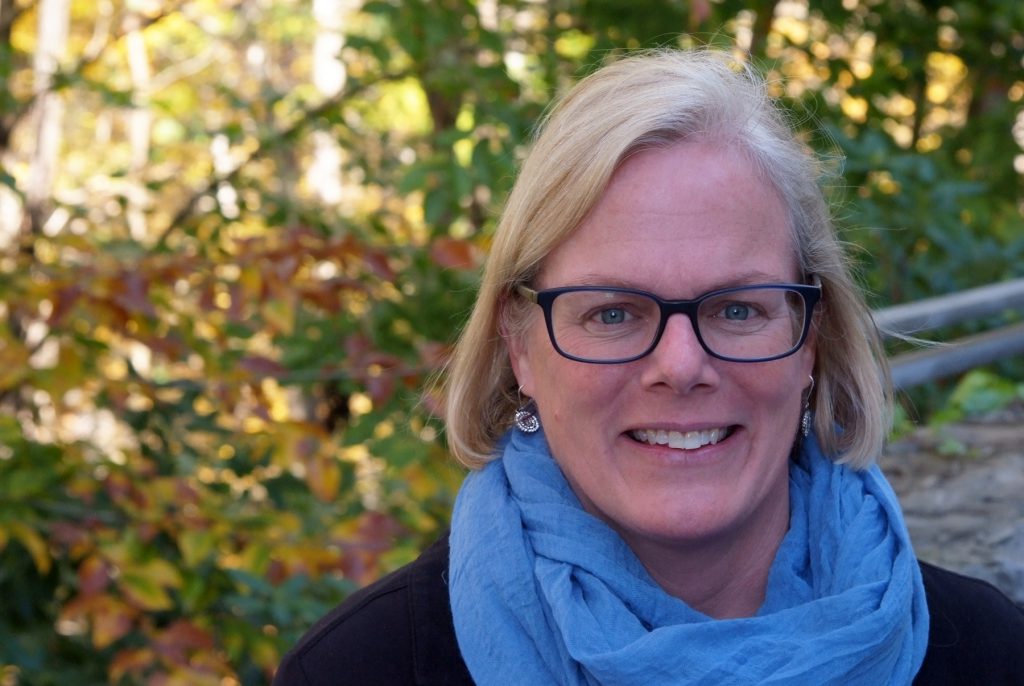 The Columns » Ellen Mayock Talks ‘Gender Shrapnel’ » Washington and Lee ...