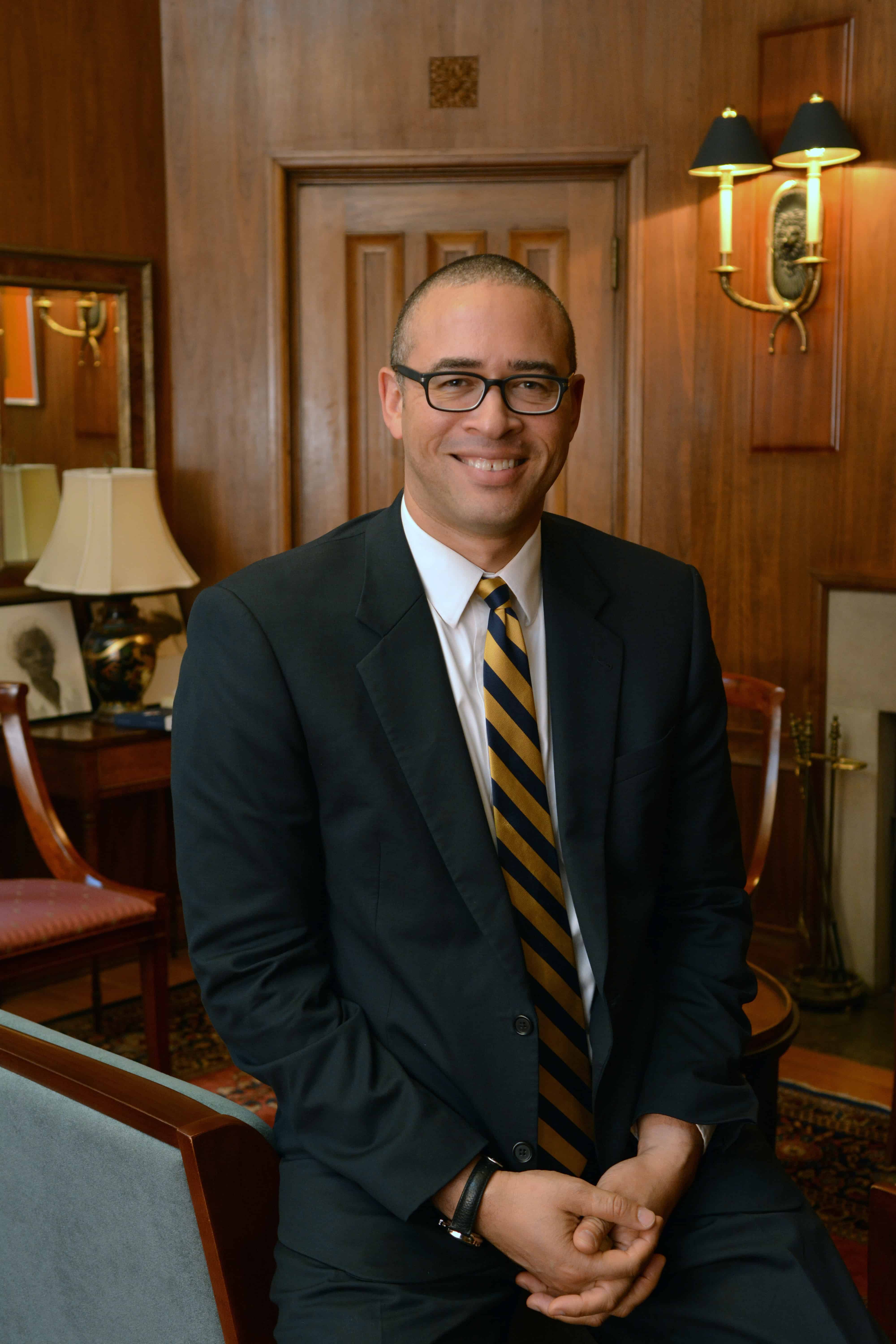 The Columns » Jonathan Holloway, Historian and Dean of Yale College, to ...