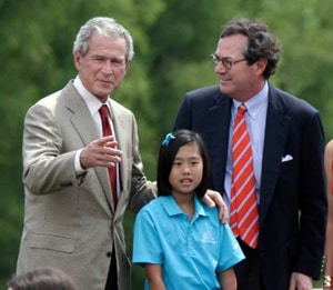 The Columns » Warren Stephens '79 Honored by President Bush ...