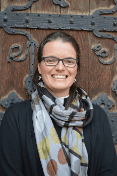 The Columns » W&L Alumna and Oxford Professor of New Testament Studies ...