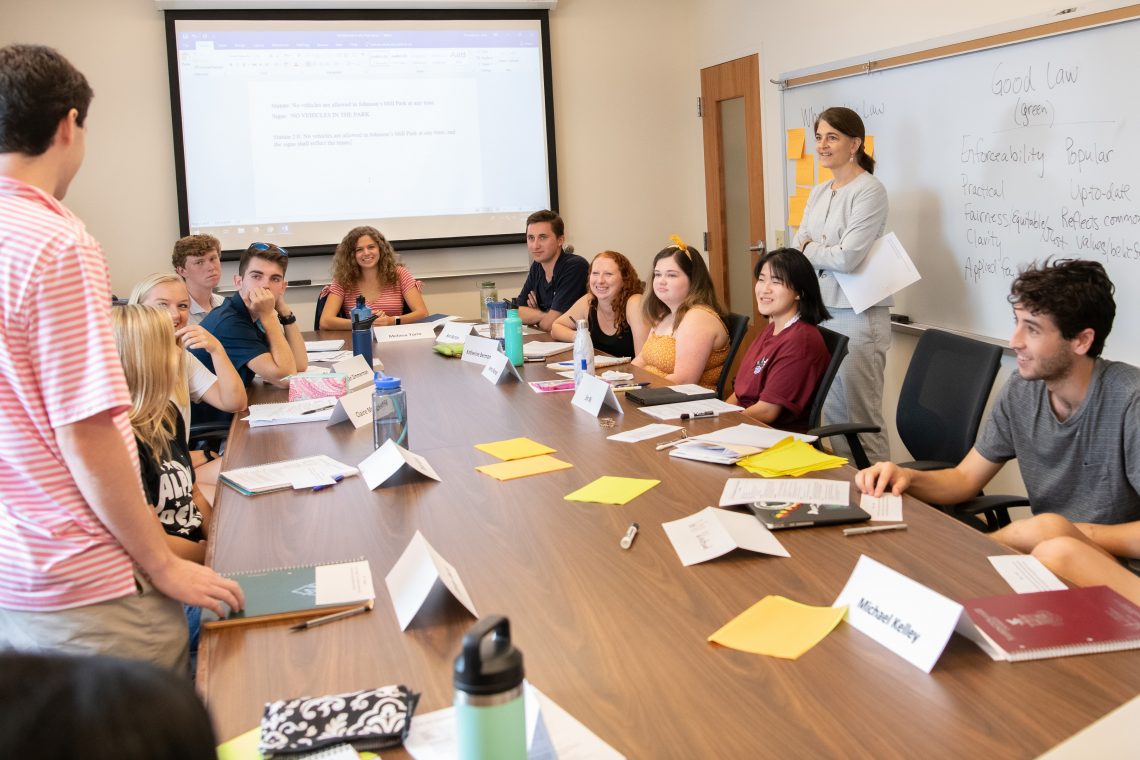 The Columns » W&L Introduces Minor in Legal Studies » Washington and ...