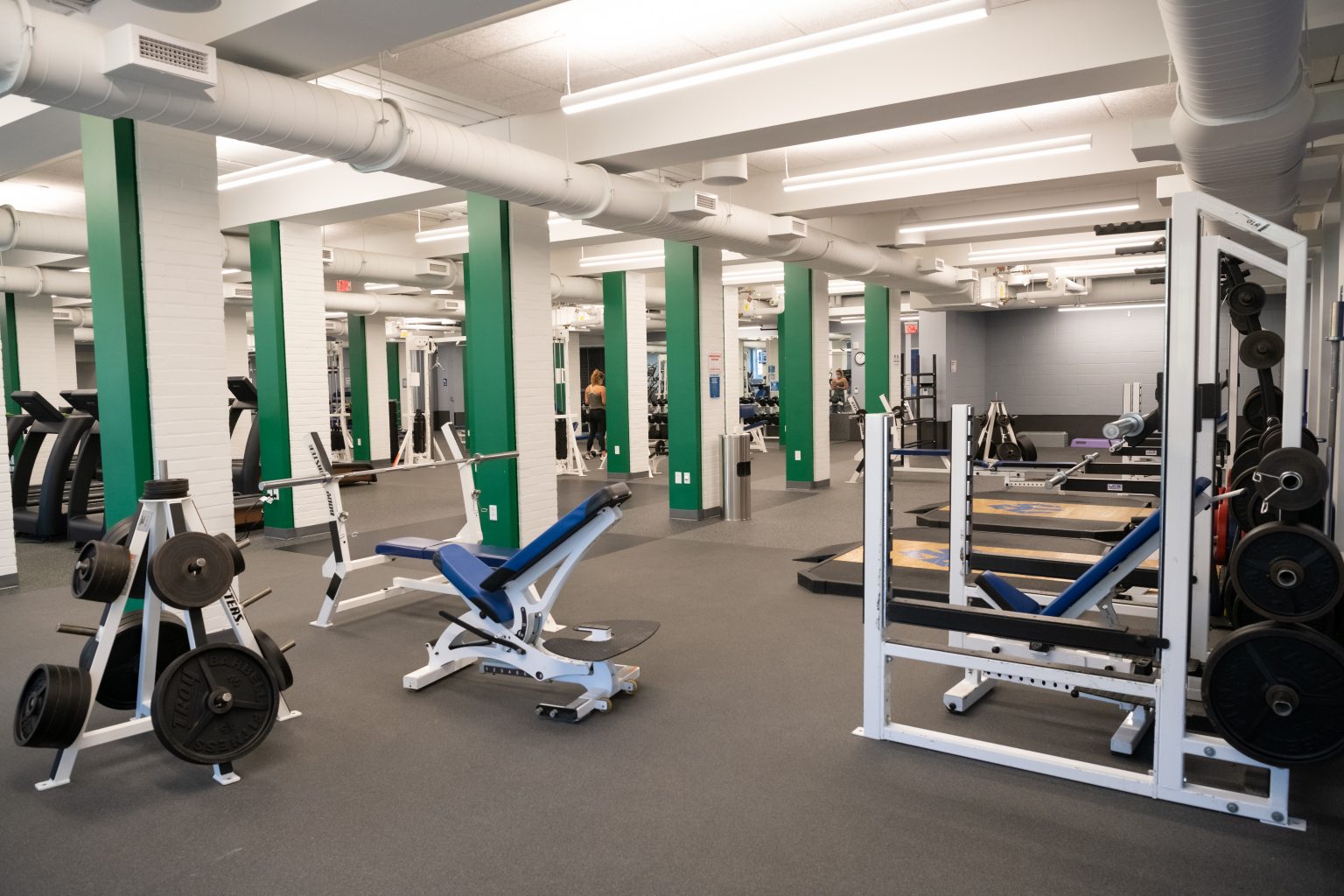 The Columns » New Athletic and Recreation Center Exceeds Students ...