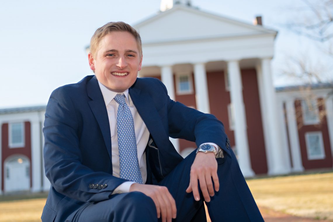 The Columns » Love at First Sight » Washington and Lee University