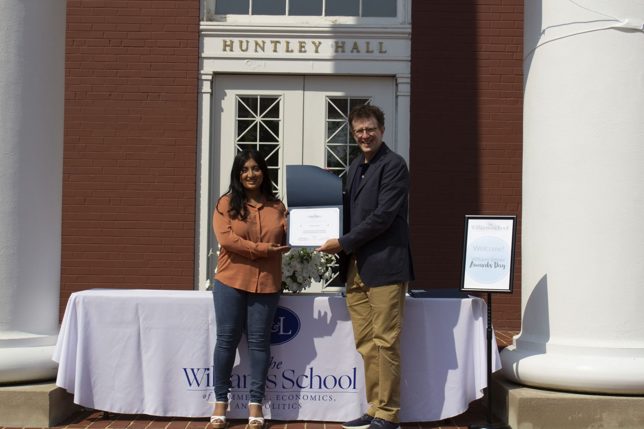 The Columns » Williams School Congratulates Class of 2021 Award Winners ...