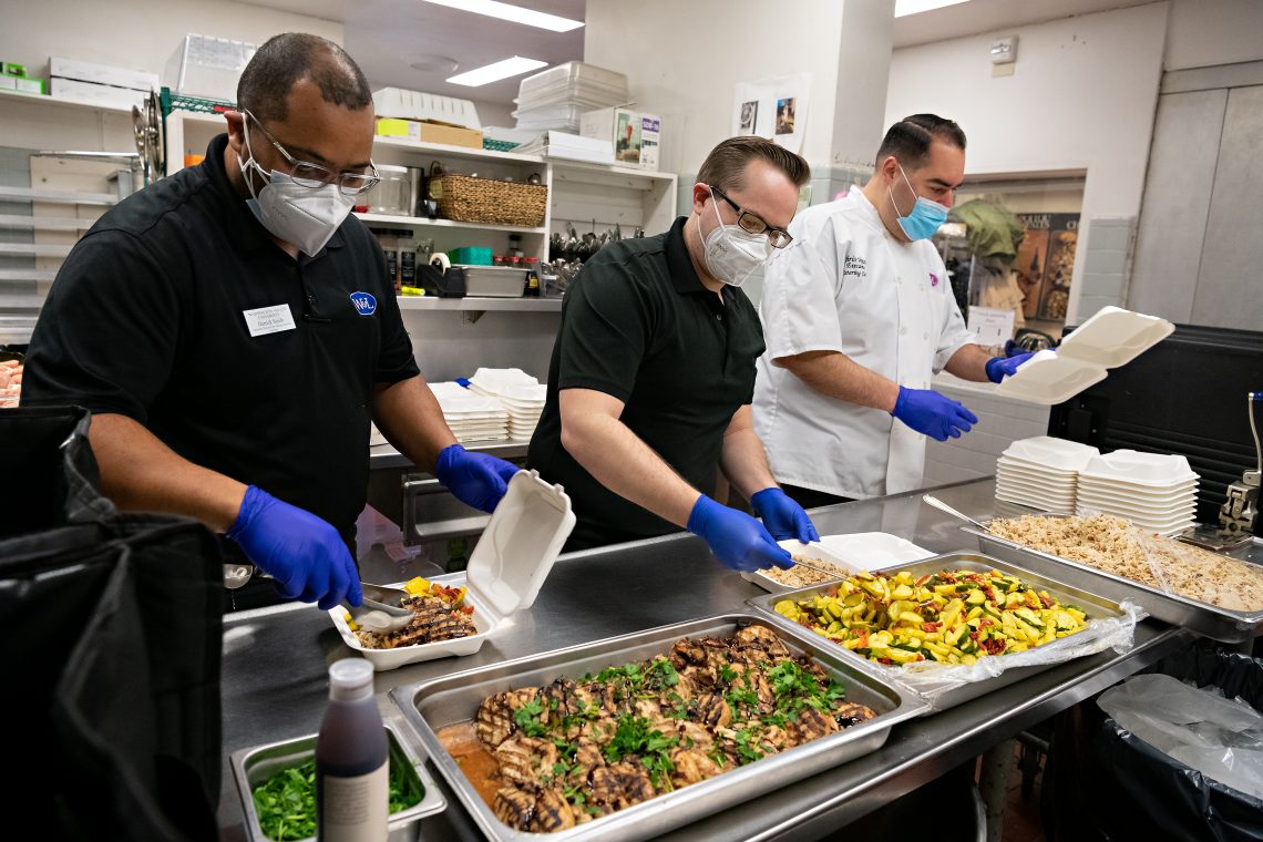 The Columns » Program Spotlight: Dining Services » Washington and Lee ...