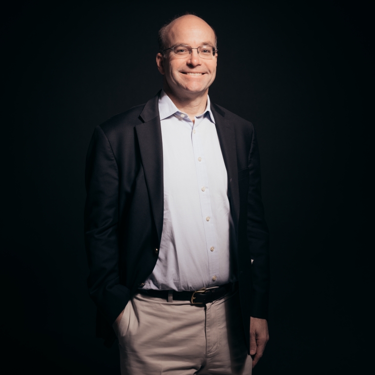 The Columns » W&L Presents Axios Co-Founder Mike Allen ’86 » Washington ...