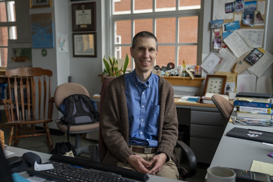 The Columns » W&L Professor Publishes Journal Article in PLOS ONE ...