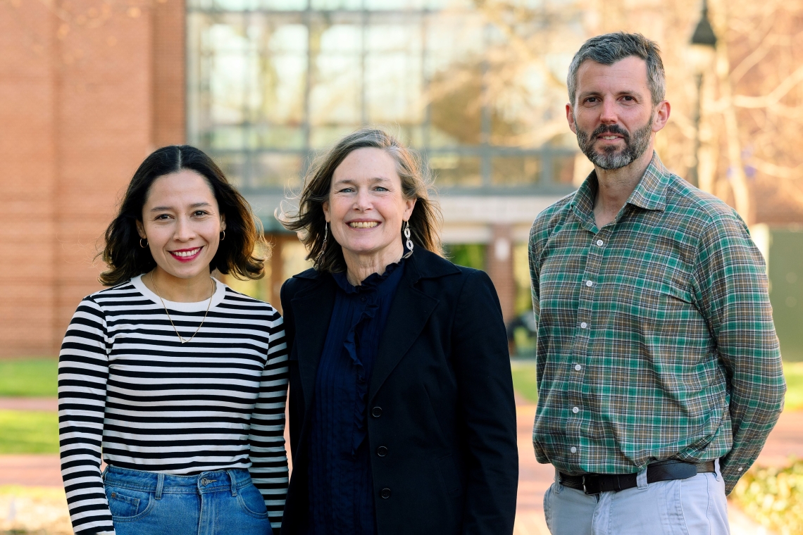 The Columns » W&L Professors Publish New Edition of Politics Textbook ...