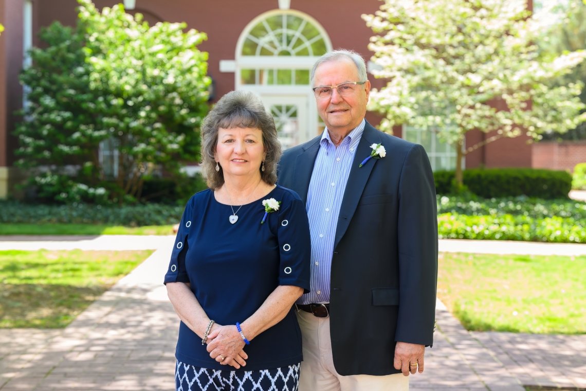 The Columns » W&L Launches New Faculty and Staff Dashboard Website ...