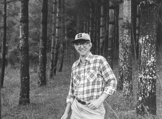 The Columns » In Memoriam: Todd Lowry, Professor of Economics Emeritus ...