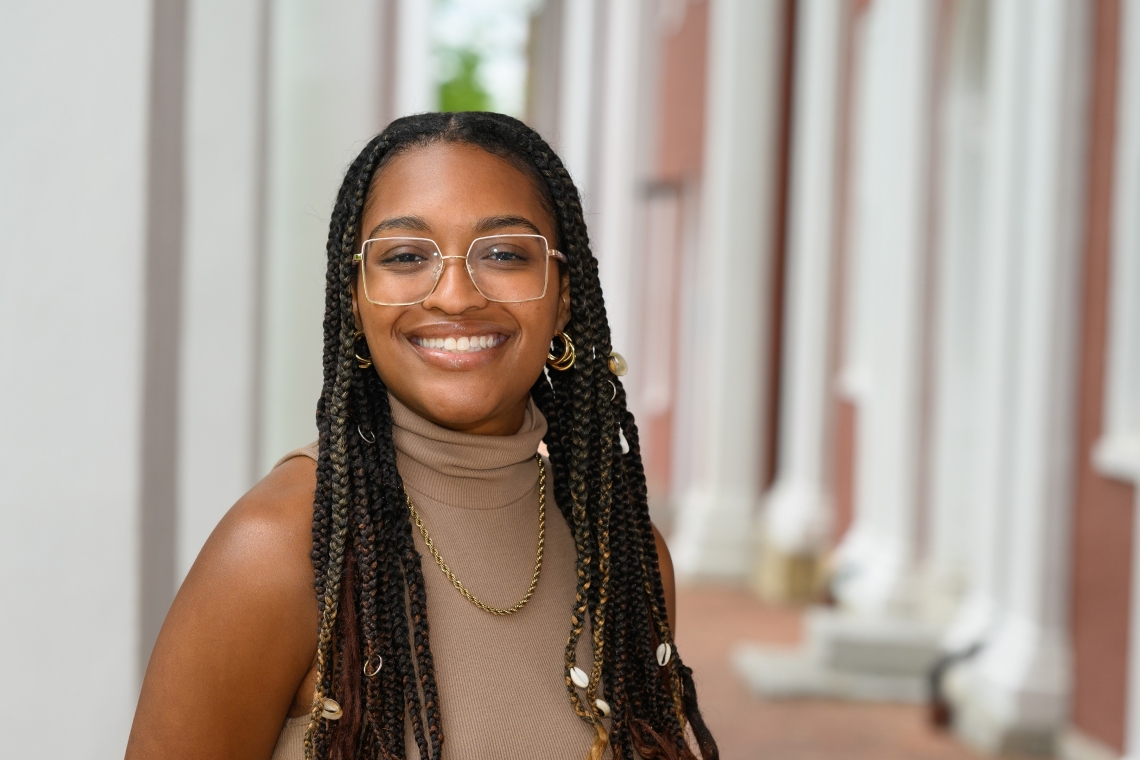 The Columns » W&L’s Jules Seay ’24 Awarded Two Prestigious Scholarships ...