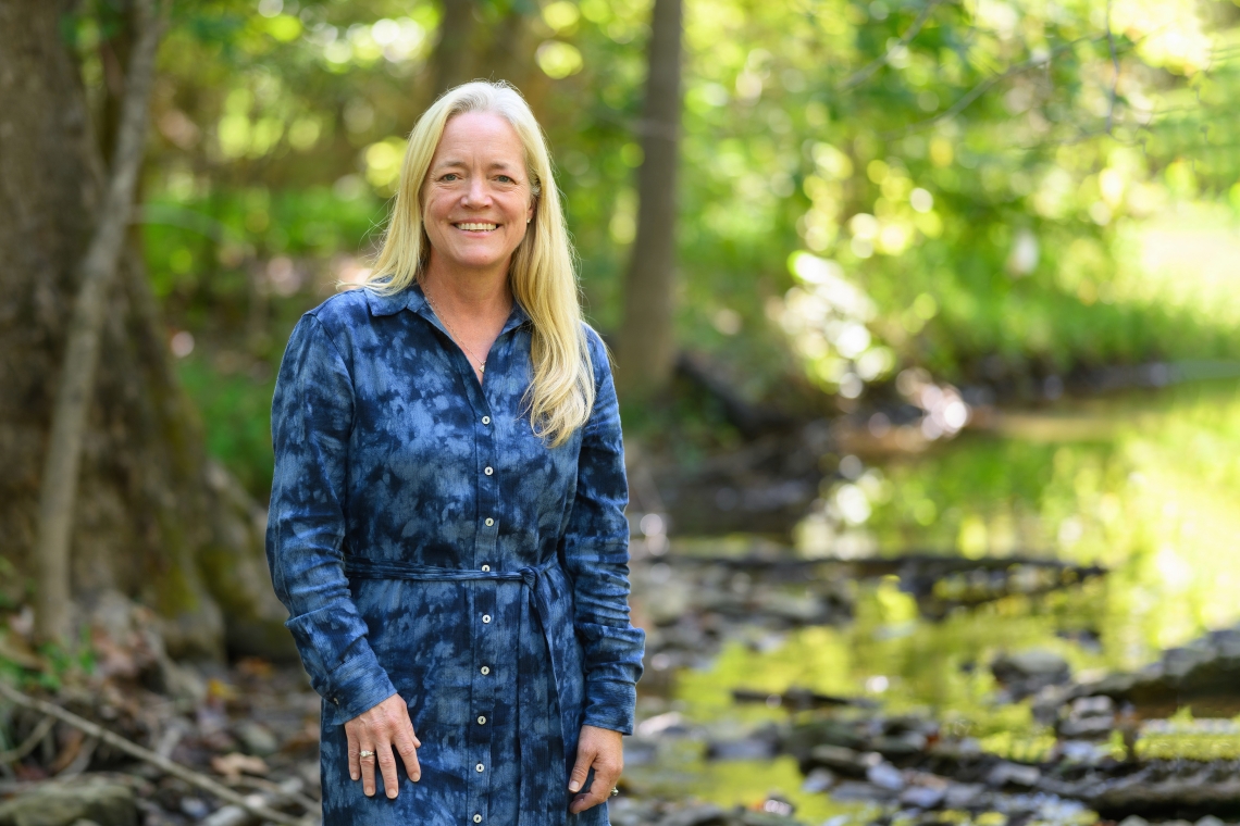 The Columns » Meet a Colleague: Elizabeth Knapp » Washington and Lee ...