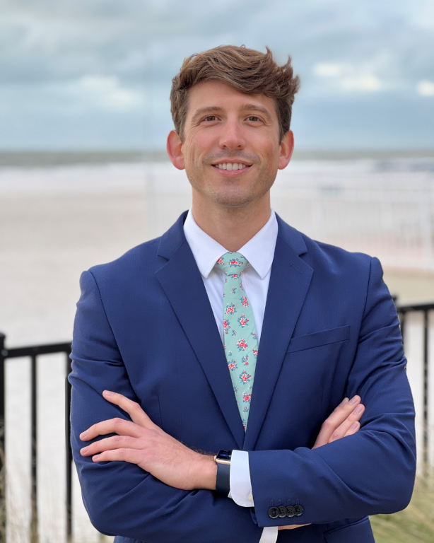 The Columns » 2023 Distinguished Young Alumni Awards » Washington and ...