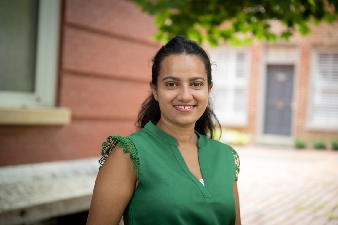 The Columns » W&L Visiting Math Professor Receives $10,000 Grant from ...