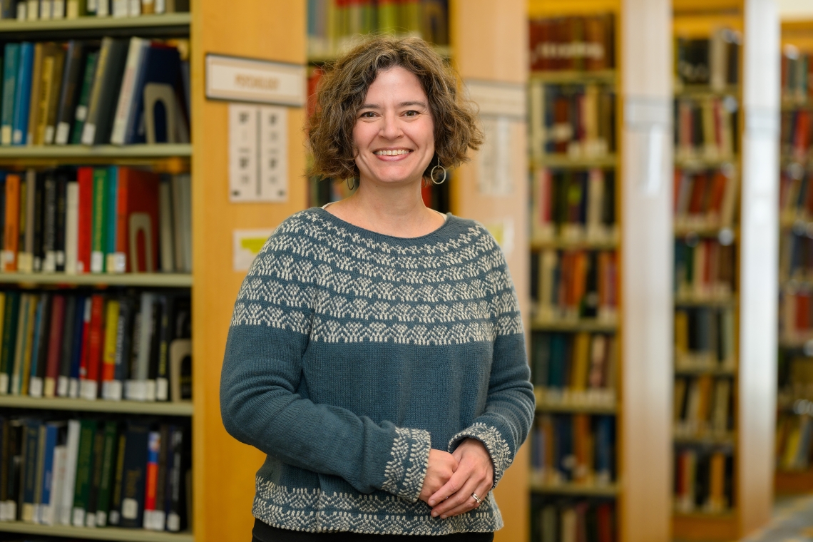 The Columns Wandls Julie Kane Earns Prestigious Book Review Award