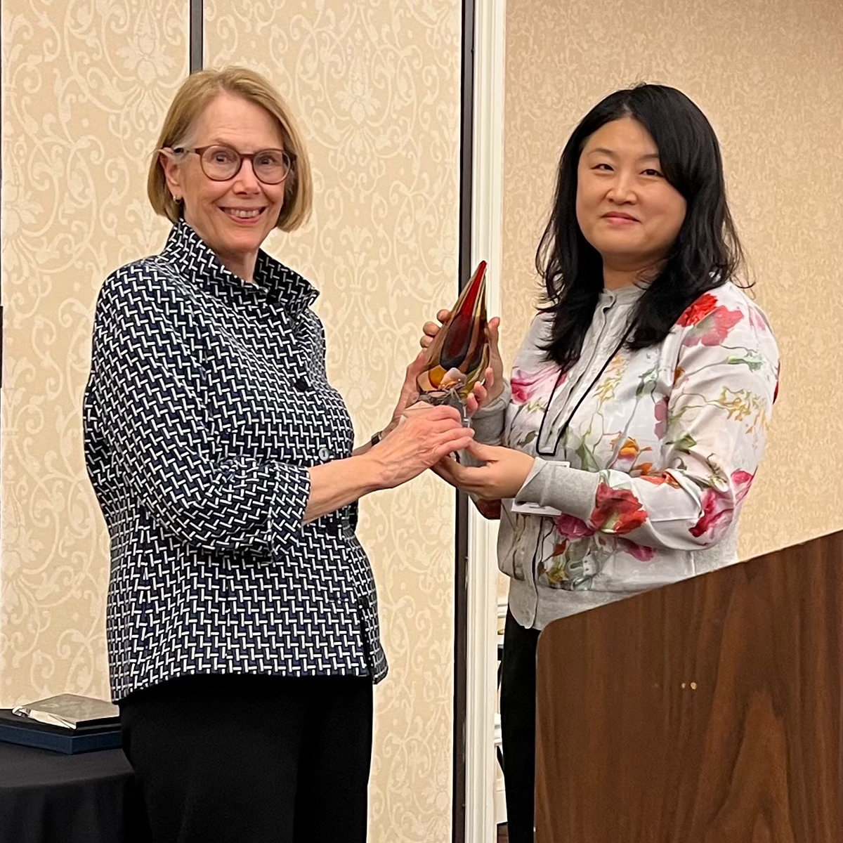 The Columns » Elizabeth Oliver Receives Lifetime Service Award ...