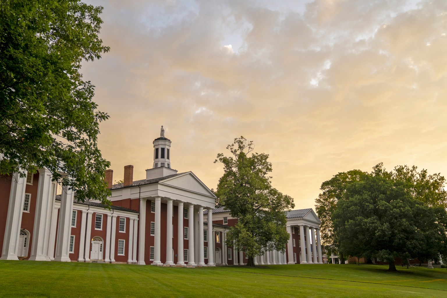 The Columns » New Washington and Lee Alumni Directory Platform to ...